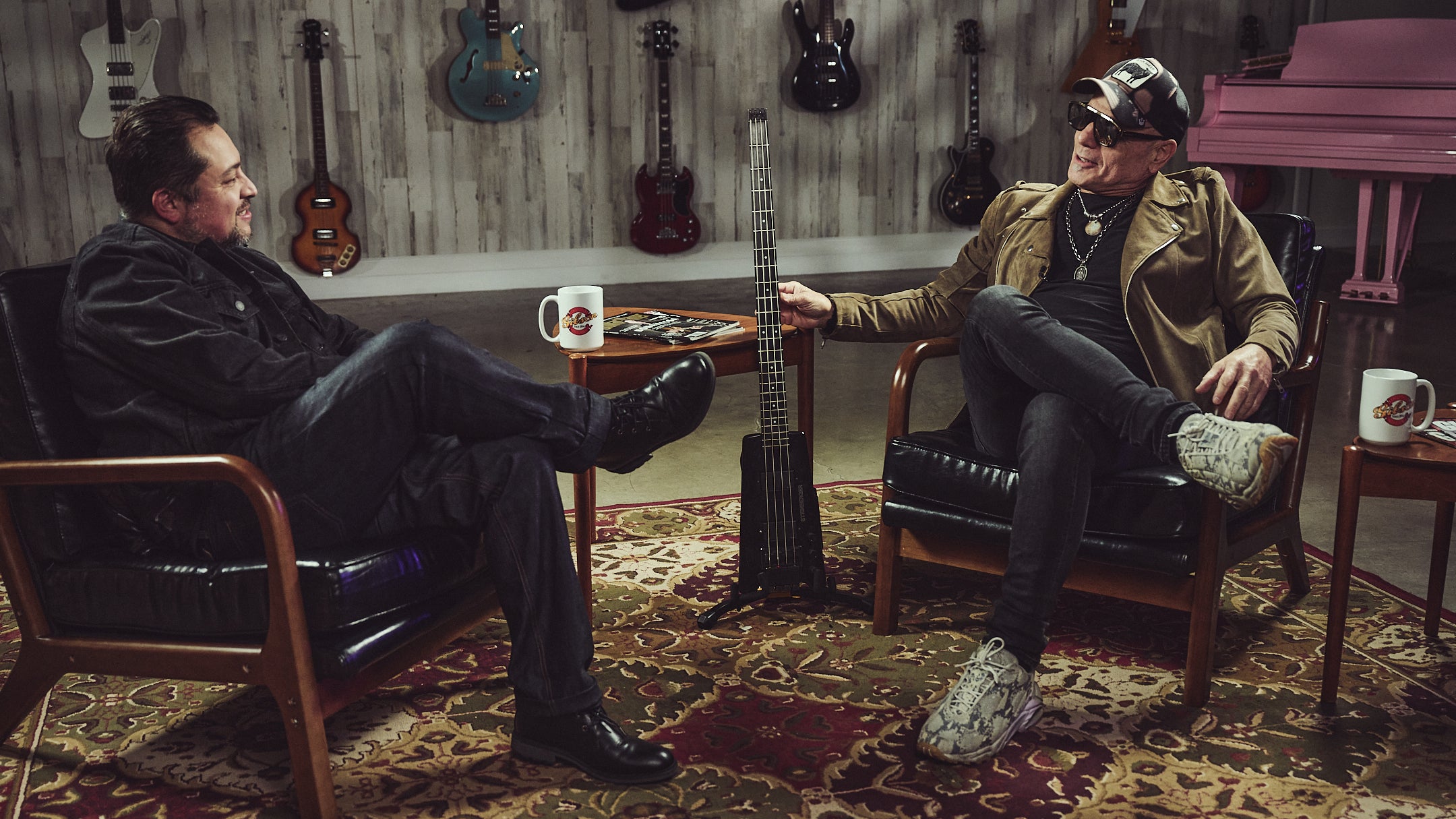 Zeta Bosio: “It’s a tiny beast” - Gibson Gazette