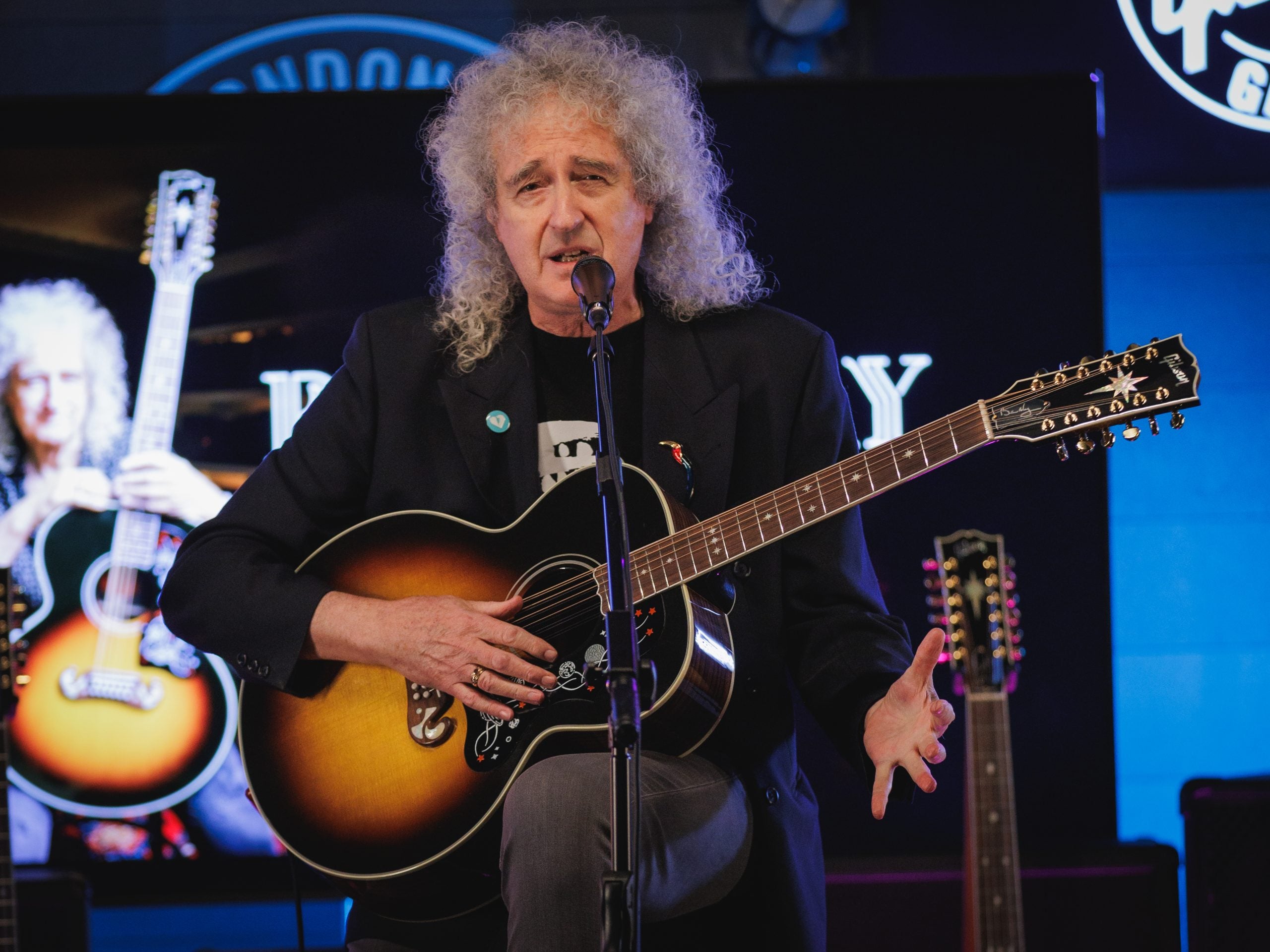 Sir Brian May launches his signature Gibson SJ-200 12-String at the ...