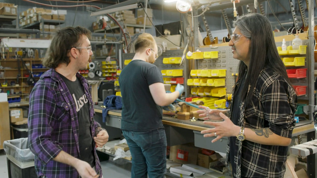 Video: Inside the Gibson Custom Shop—see how your Gibson Custom guitar is made - Gibson Gazette