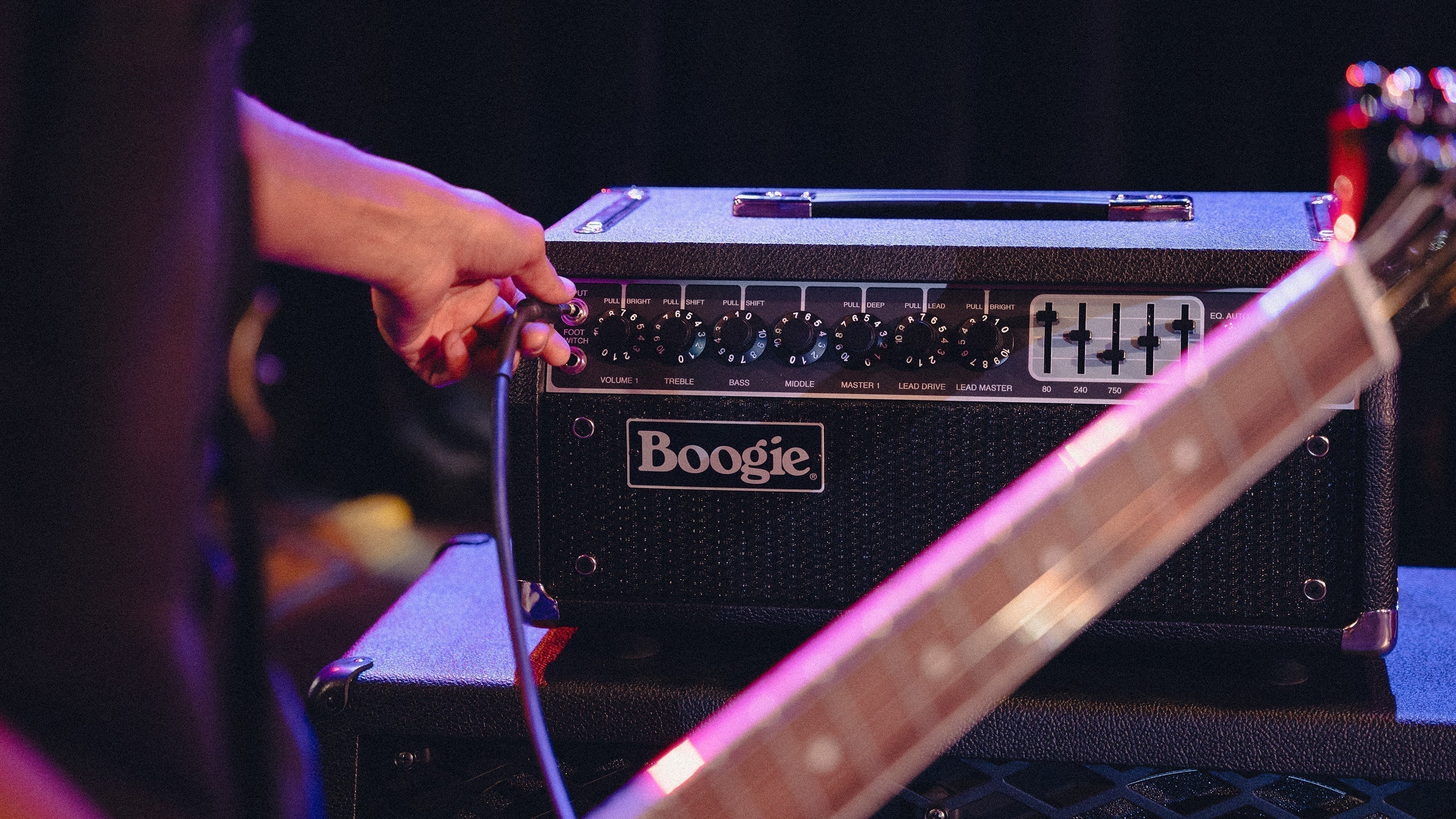 MESA/Boogie Mark Series: Should I get the VII or IIC+? – Gibson